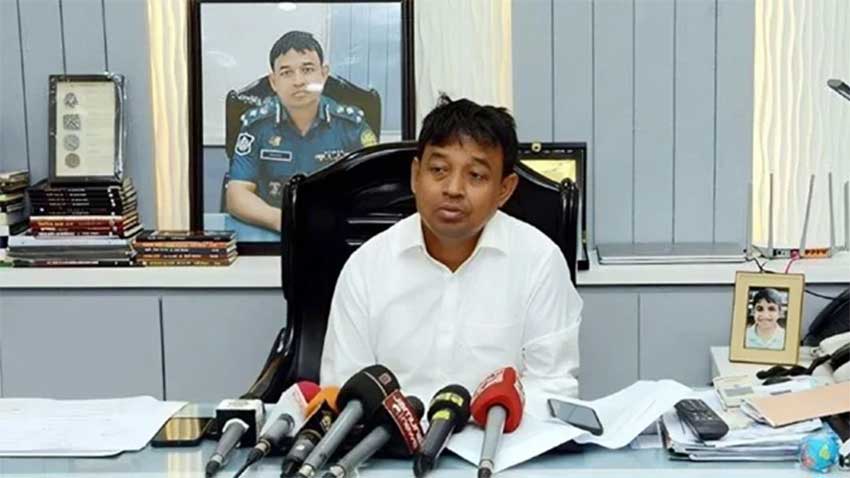 বাবা চালের কারবার করলেও মুক্তিযোদ্ধা কোটায় চাকরি নেন ডিবি হারুন - Amader Orjon